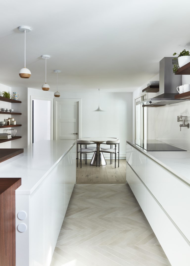 Clever Use of Space Creates a Masterful Modern Makeover in North ...