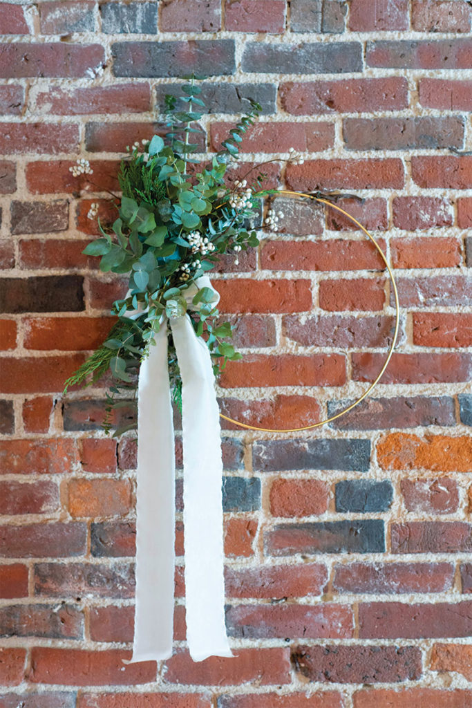 How to Make Your Own Wreaths: Tips from Local Florists - Northshore ...