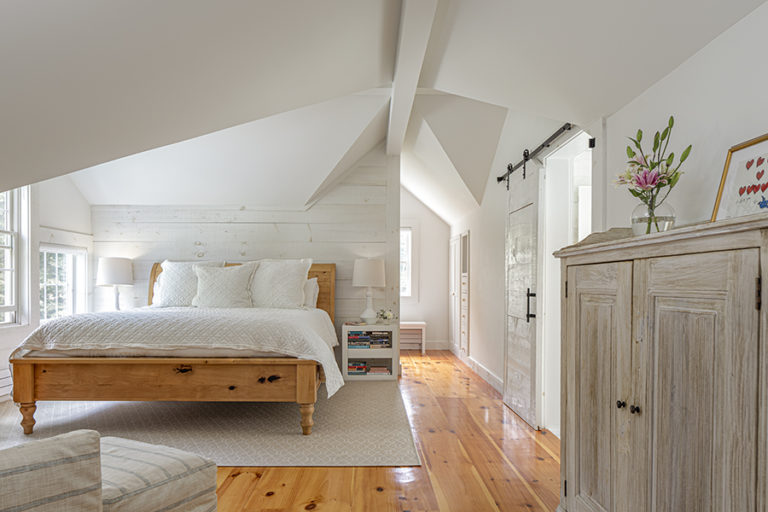 Southern New Hampshire Garrison Colonial Turned Modern Farmhouse ...