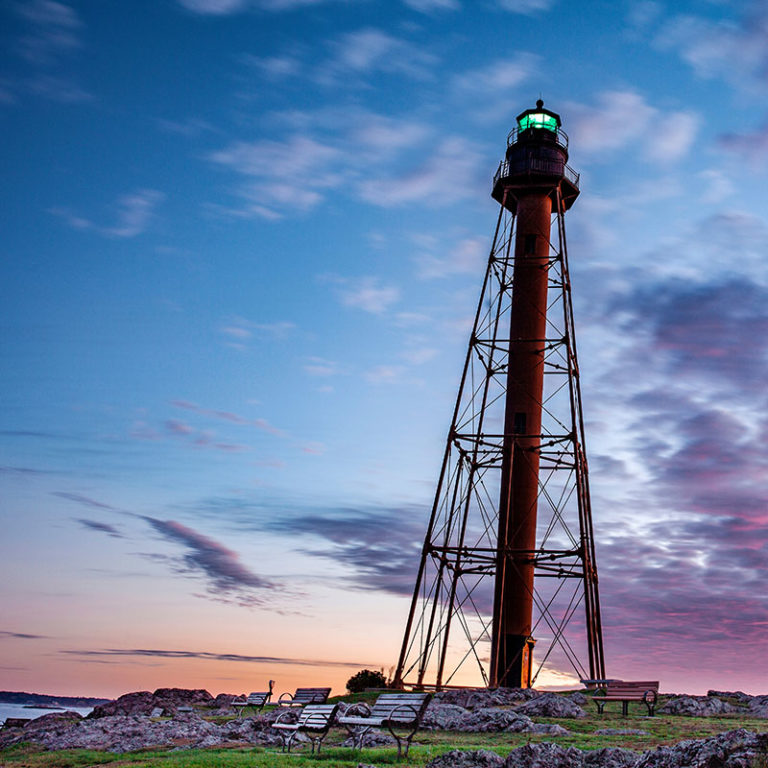 6 Picturesque North Shore Lighthouses to Visit - Northshore Magazine