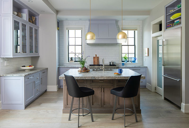 Lavender Shades Bring An Artist's Kitchen to Life in Beverly ...
