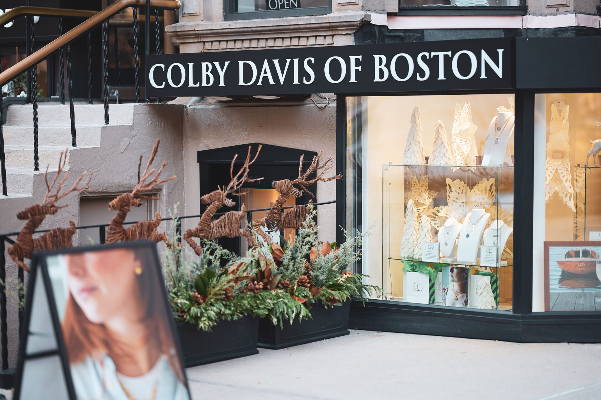 Marblehead Mother-Daughter Team Behind Colby Davis Jewelry Open ...