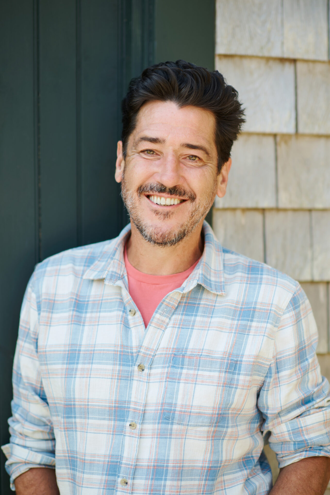 North Shore Stars Kristina Crestin and Jonathan Knight Shine on HGTV’s ...