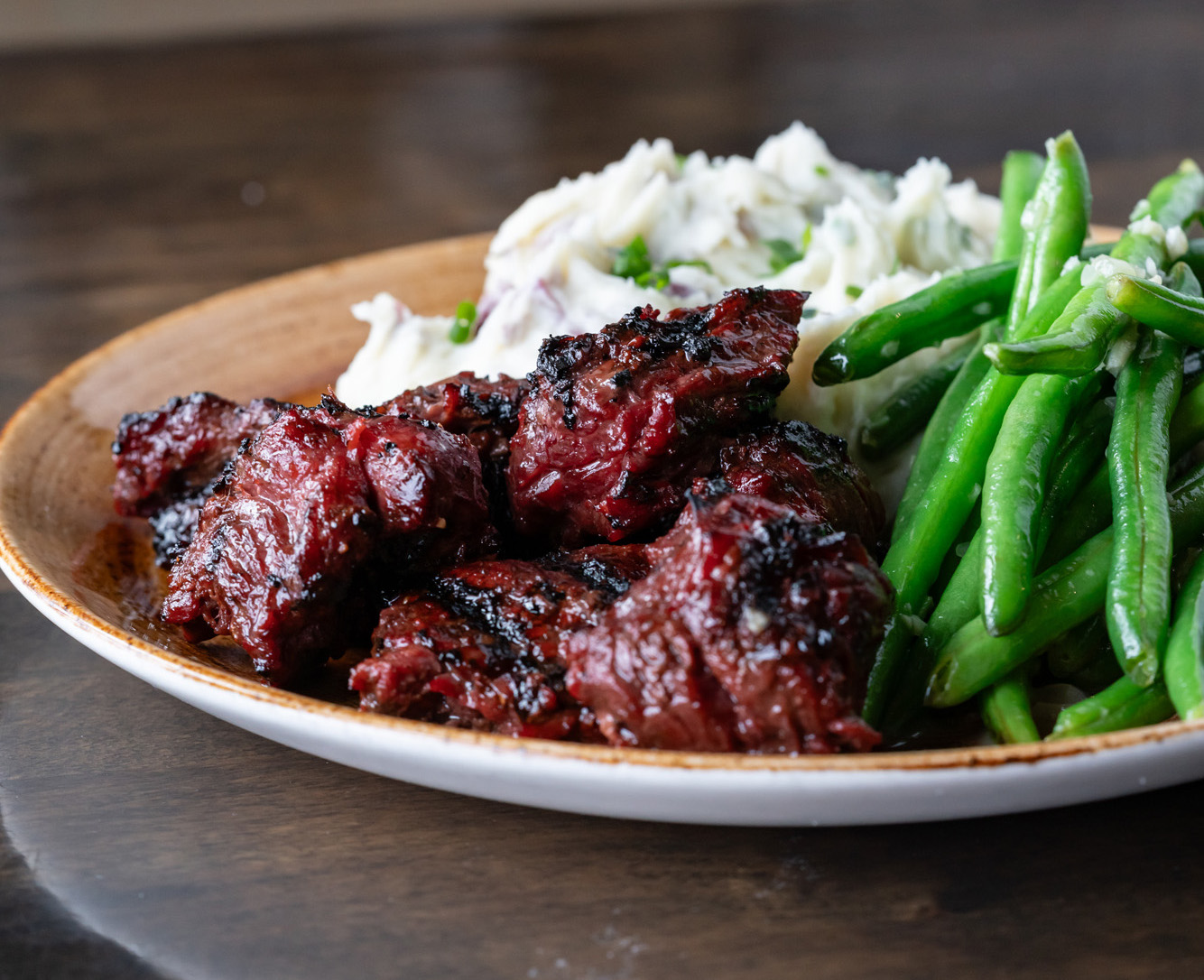 Comfort Food and Craft Cocktails Are the Signature of Andover's ...