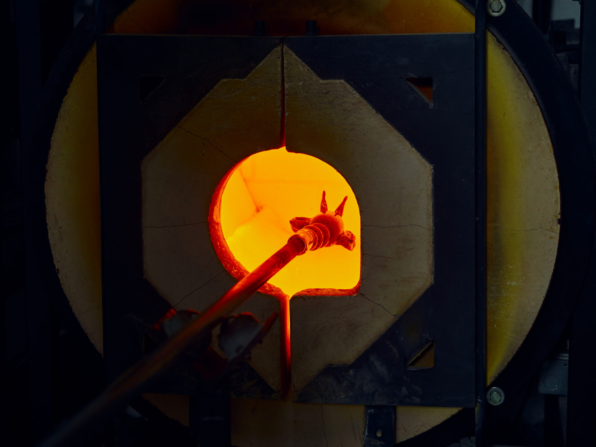 The North Shore Glass School Offers a Tutorial Into a Fragile Artform ...