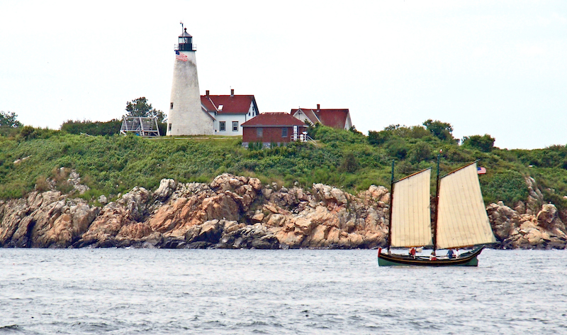 6 Picturesque North Shore Lighthouses to Visit - Northshore Magazine